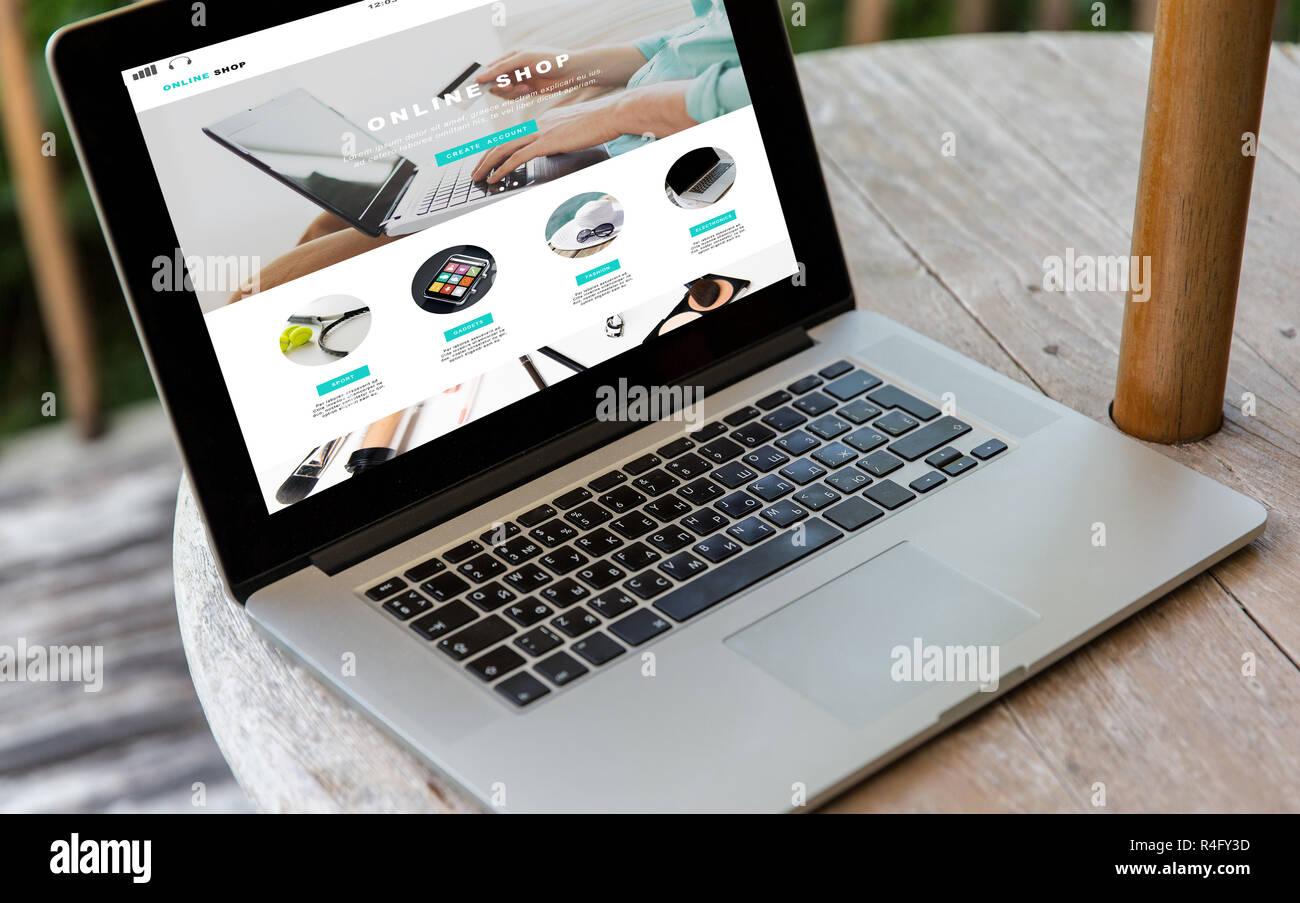 Online retail shopping product page hi-res stock photography and images ...