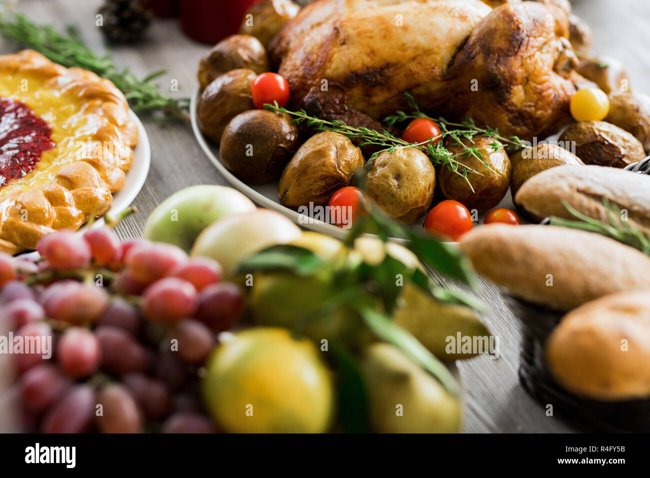 Food rich table hi-res stock photography and images - Alamy