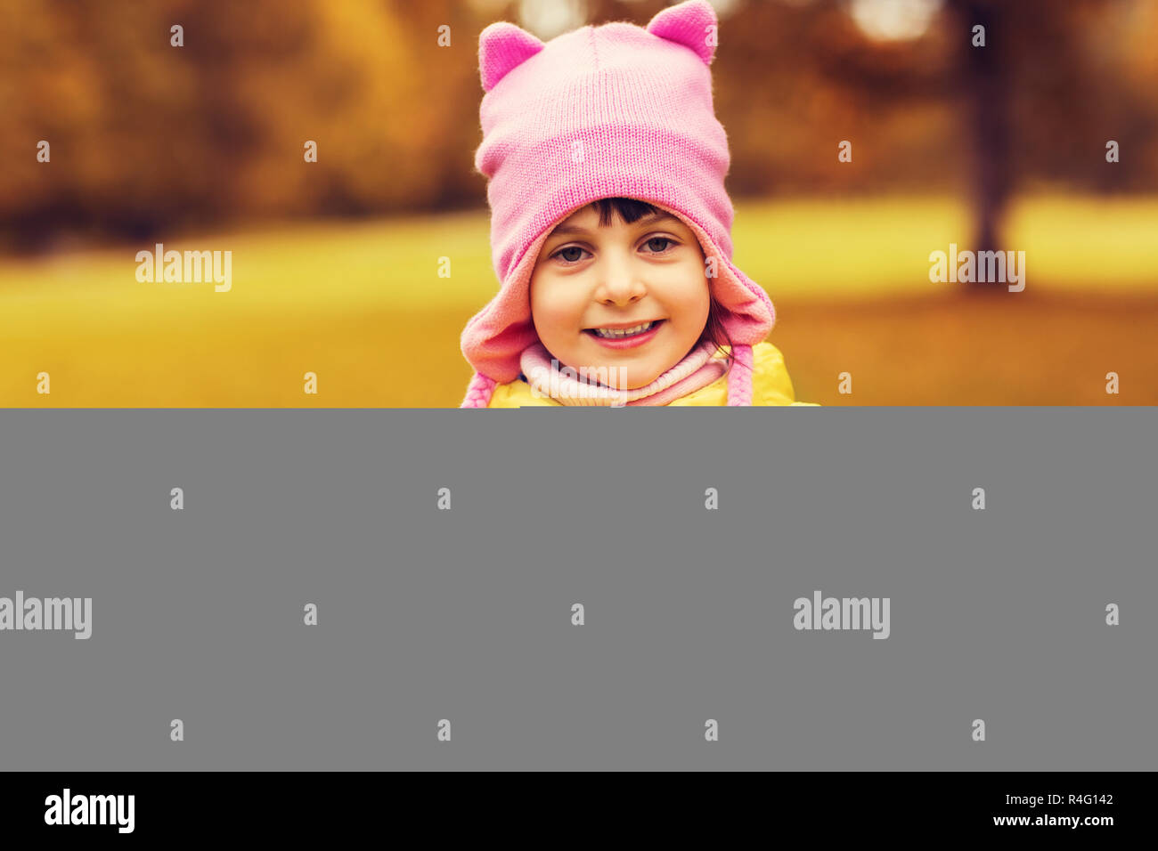 Free fall thumbs up hi-res stock photography and images - Alamy