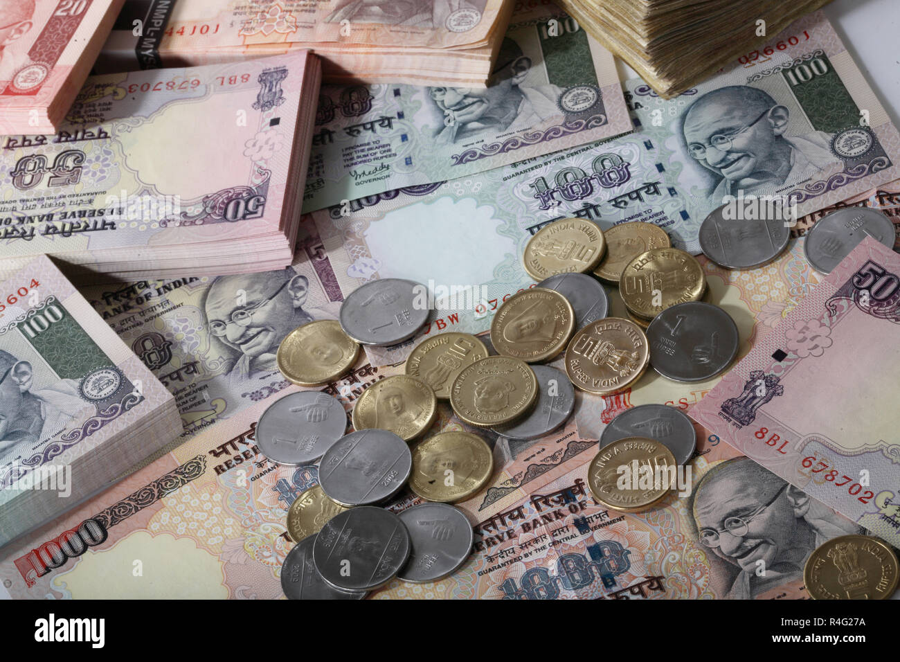 Stack of indian currency notes hi-res stock photography and images - Alamy