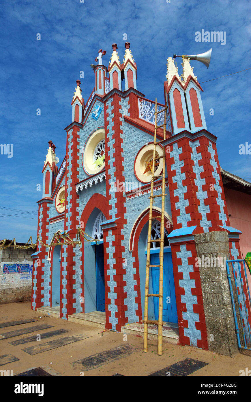 Exterior view of church Stock Photo - Alamy