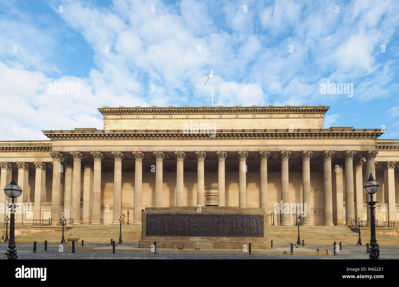 St George Hall in Liverpool Stock Photo - Alamy