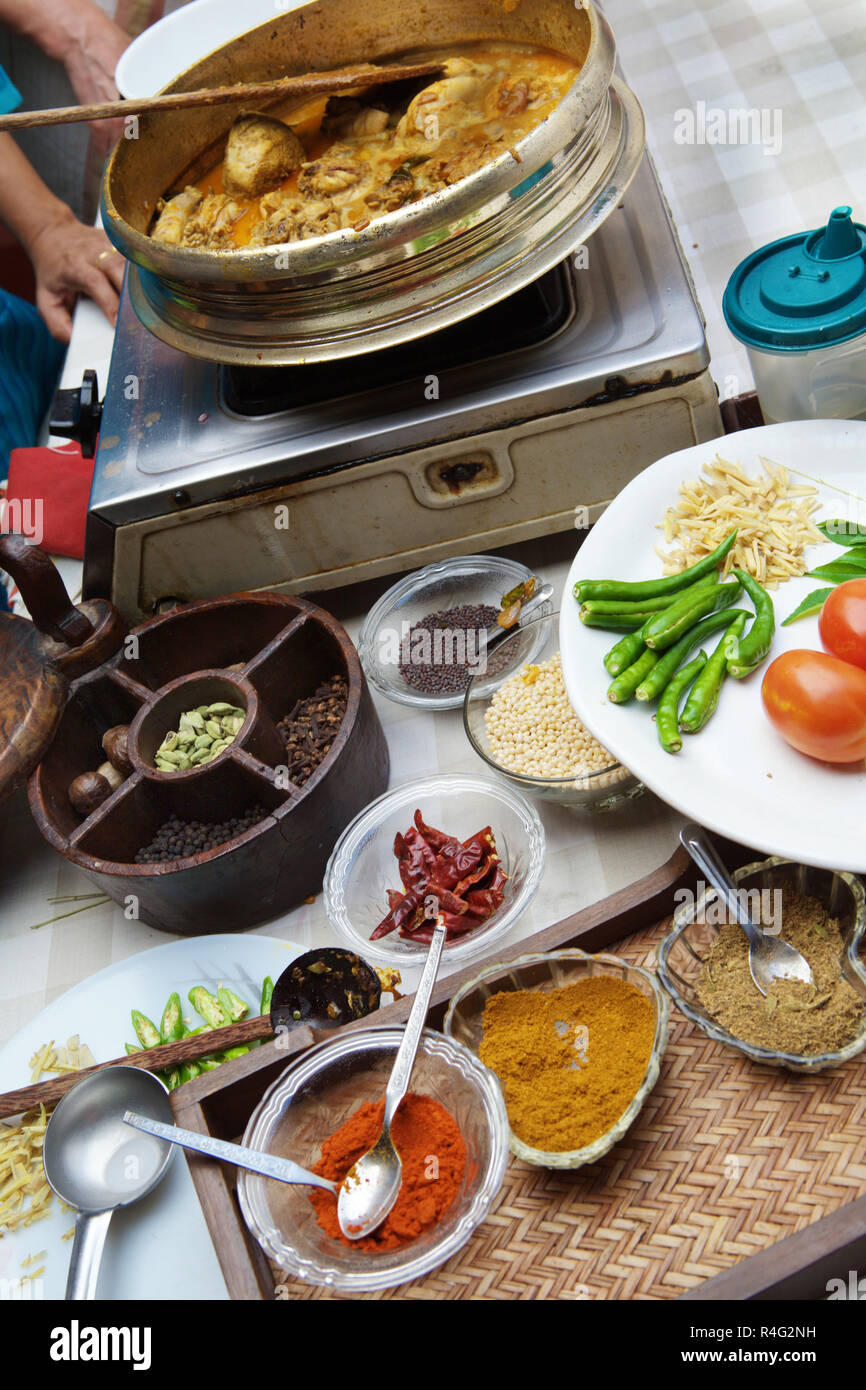 Bowls spices ingredients preparing hi-res stock photography and images ...
