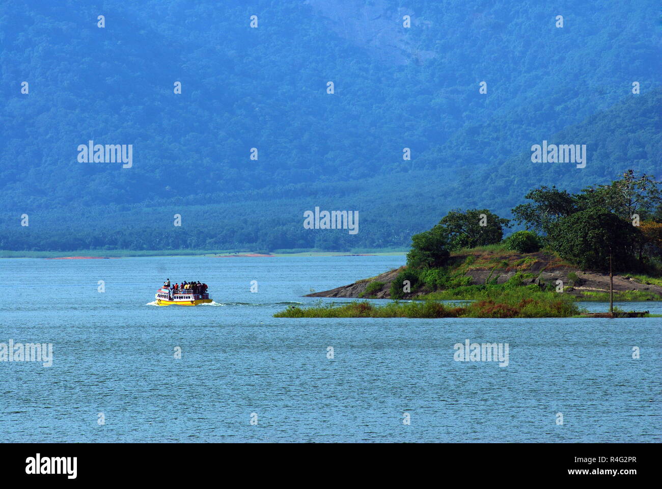 Ship sailing on lake Stock Photo - Alamy