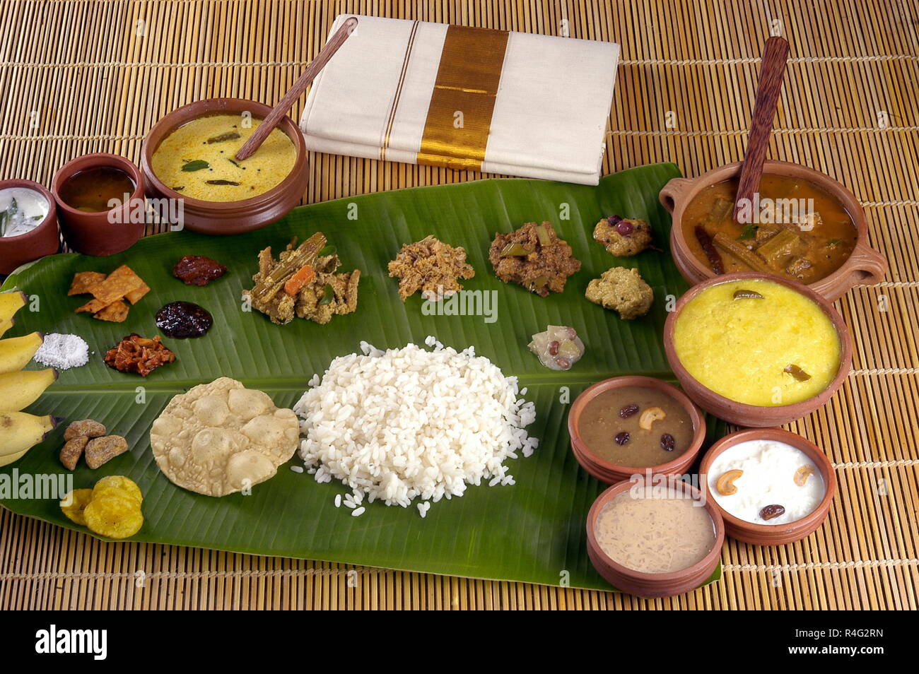 Kerala sadya Stock Photo - Alamy