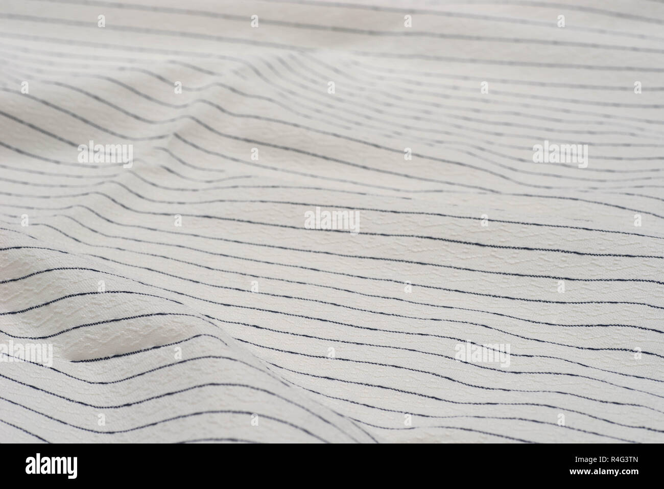 Cloth folds texture hi-res stock photography and images - Alamy