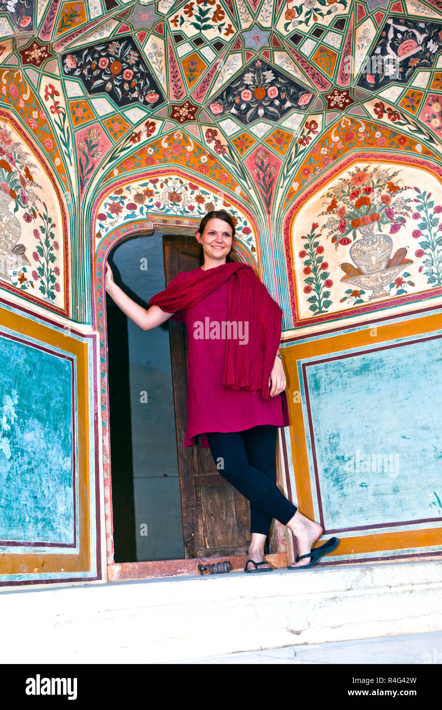 beautiful caucasian woman posing in Amber Fort, India Stock Photo - Alamy