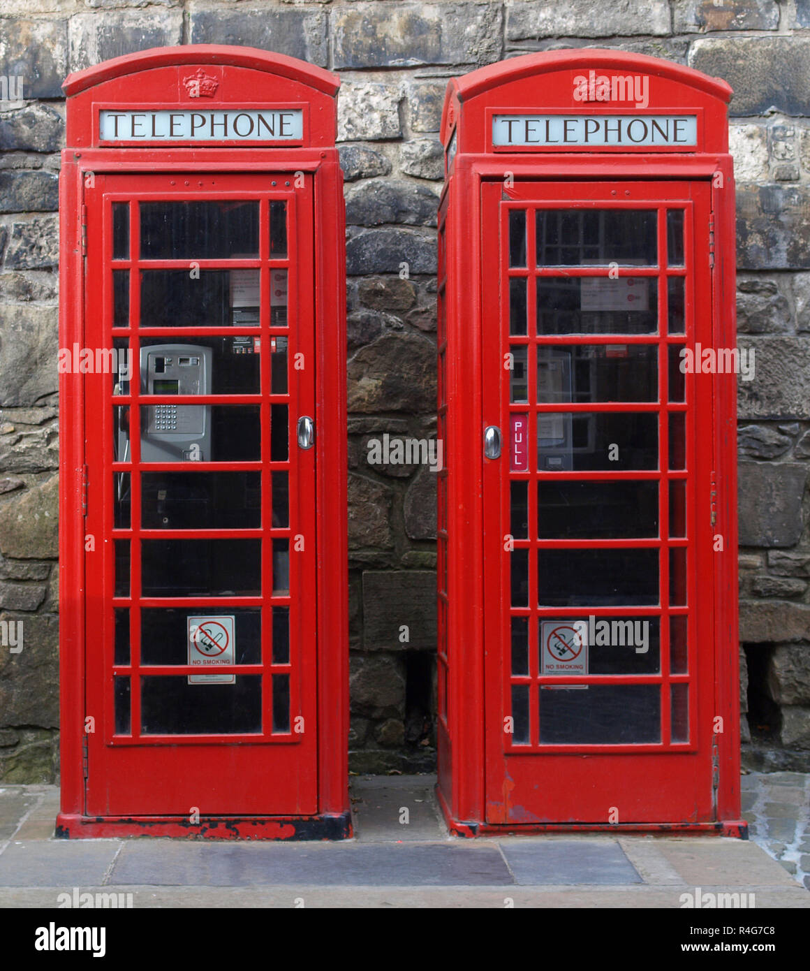 London telephone box Stock Photo - Alamy