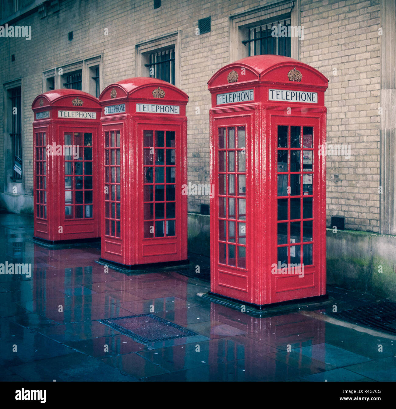 Retro look London telephone box Stock Photo - Alamy