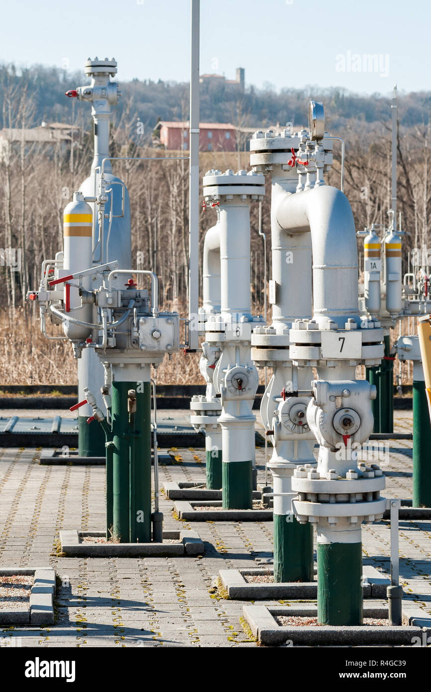 Control station and gas pipe line junction. Pipe , tank and valve Stock ...