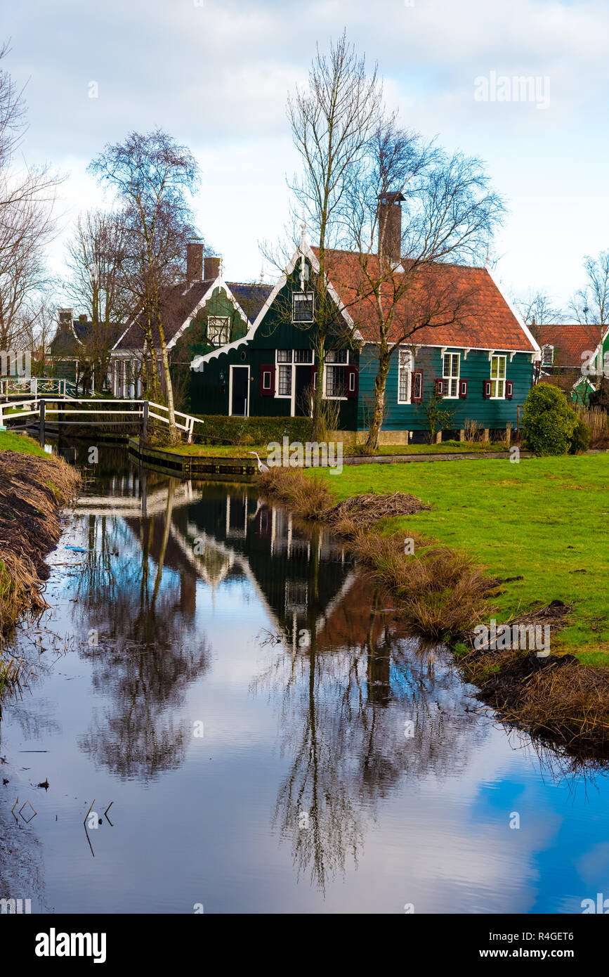Rural Dutch scenery in Zaanse Schans village Stock Photo - Alamy