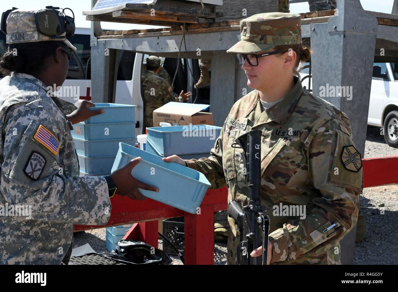Army Reserve Soldiers of the 210th Regional Support Group, Aguadilla ...