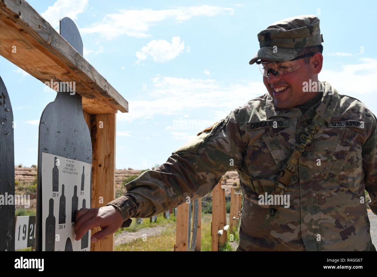 Army Reserve Soldiers of the 210th Regional Support Group, Aguadilla ...