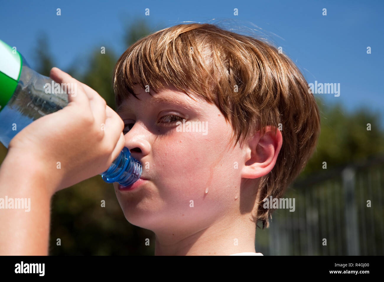 Sweating Child Stock Photos & Sweating Child Stock Images - Alamy