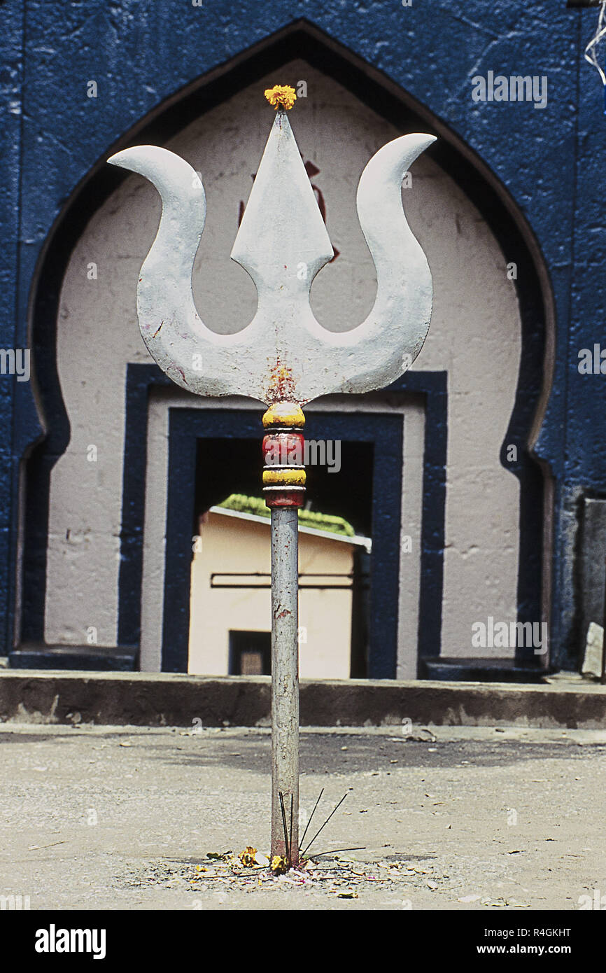 Holy Trishul outside Baneshwar Temple, Pune, Maharashtra, India, Asia ...