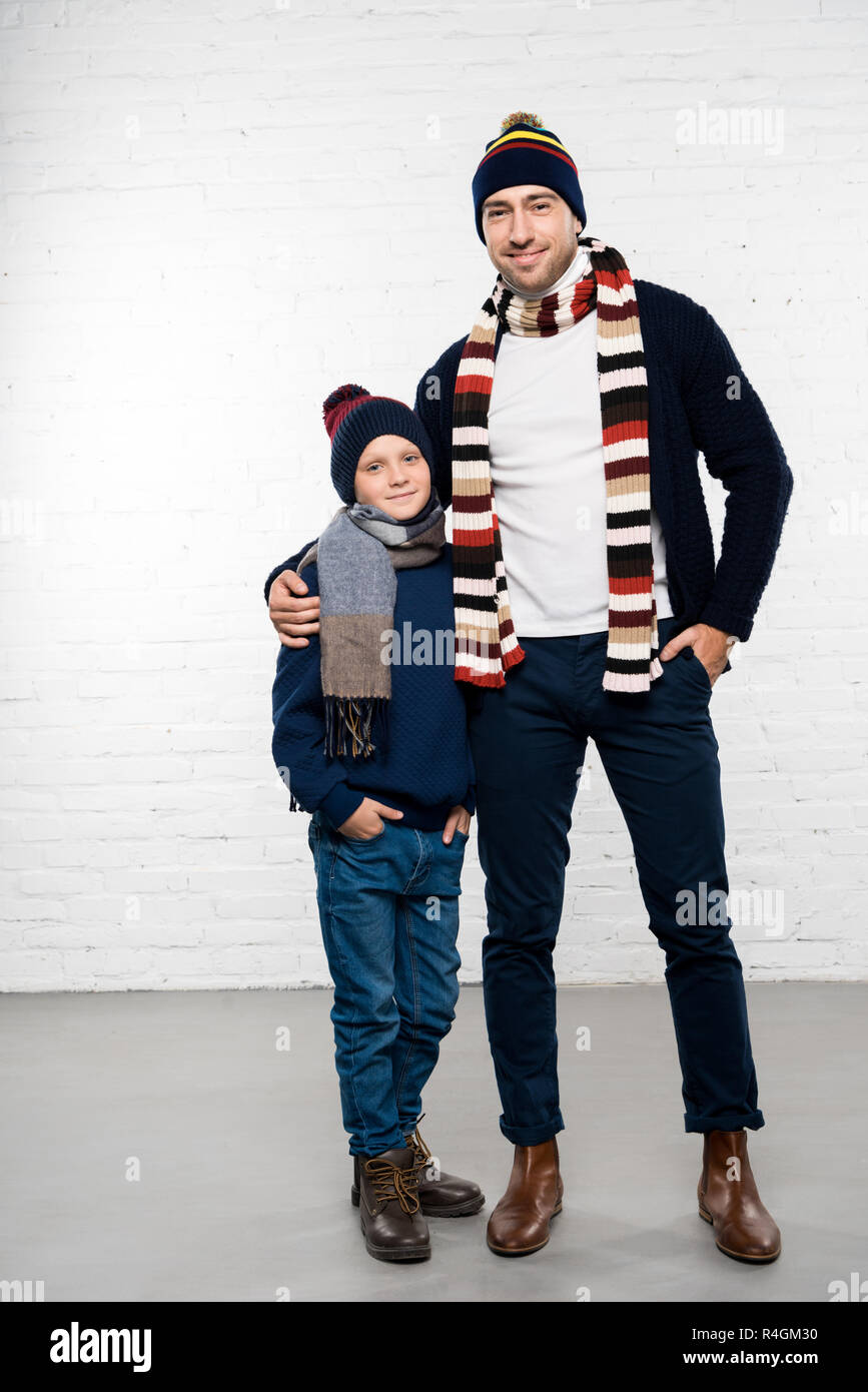 Father son winter clothes hi-res stock photography and images - Alamy