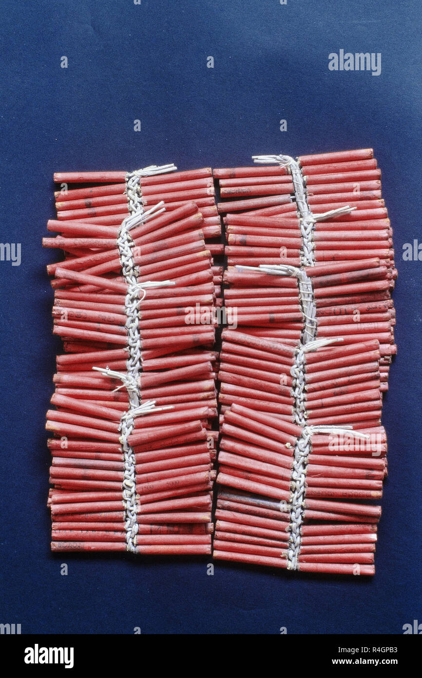 Colour festival in mumbai hi-res stock photography and images - Alamy