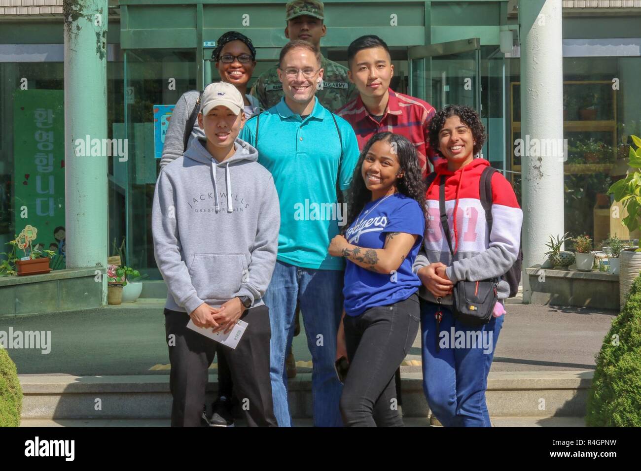 CAMP HUMPHREYS- South Korea- 11th Engineer Battalion Jungle Cats visit ...