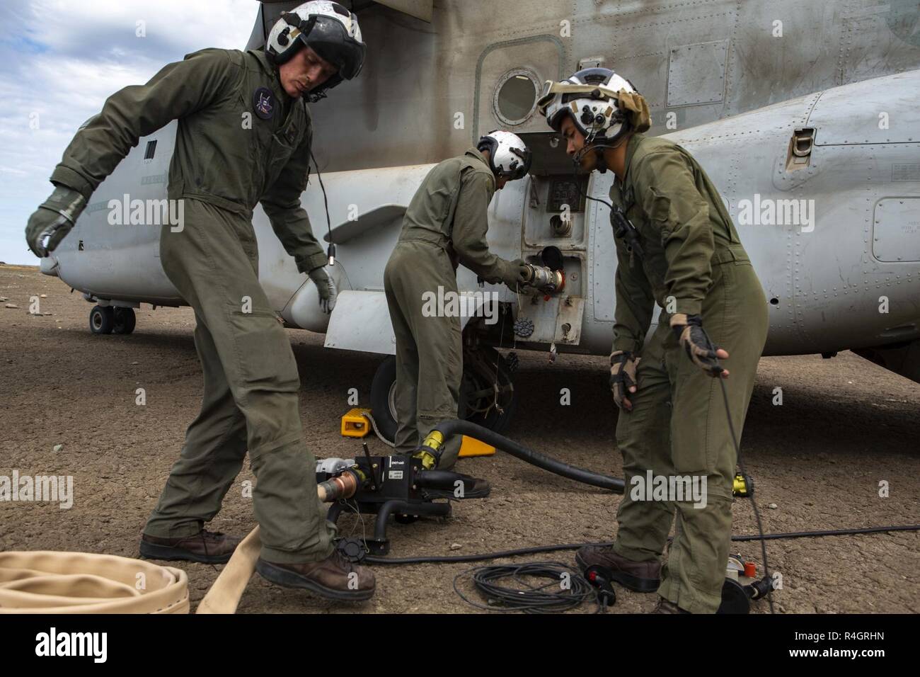 U.S. Marines assigned to Marine Medium Tiltrotor Squadron (VMM) 364 ...