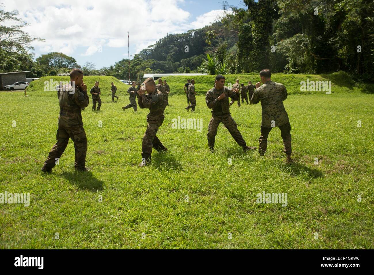 U.S. Marines and French Army soldiers participate in shadowbox training ...