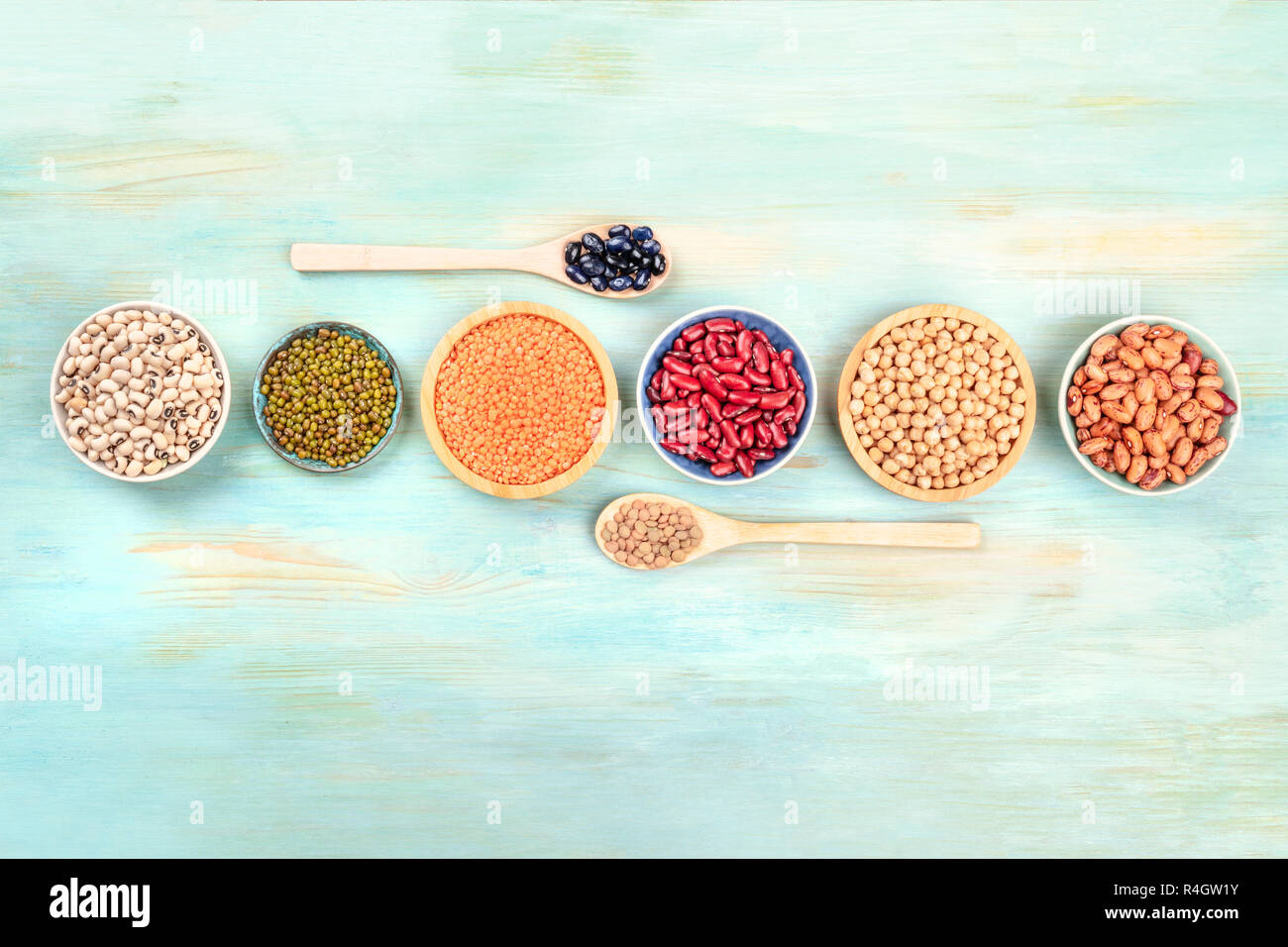Various types of soybeans hi-res stock photography and images - Alamy