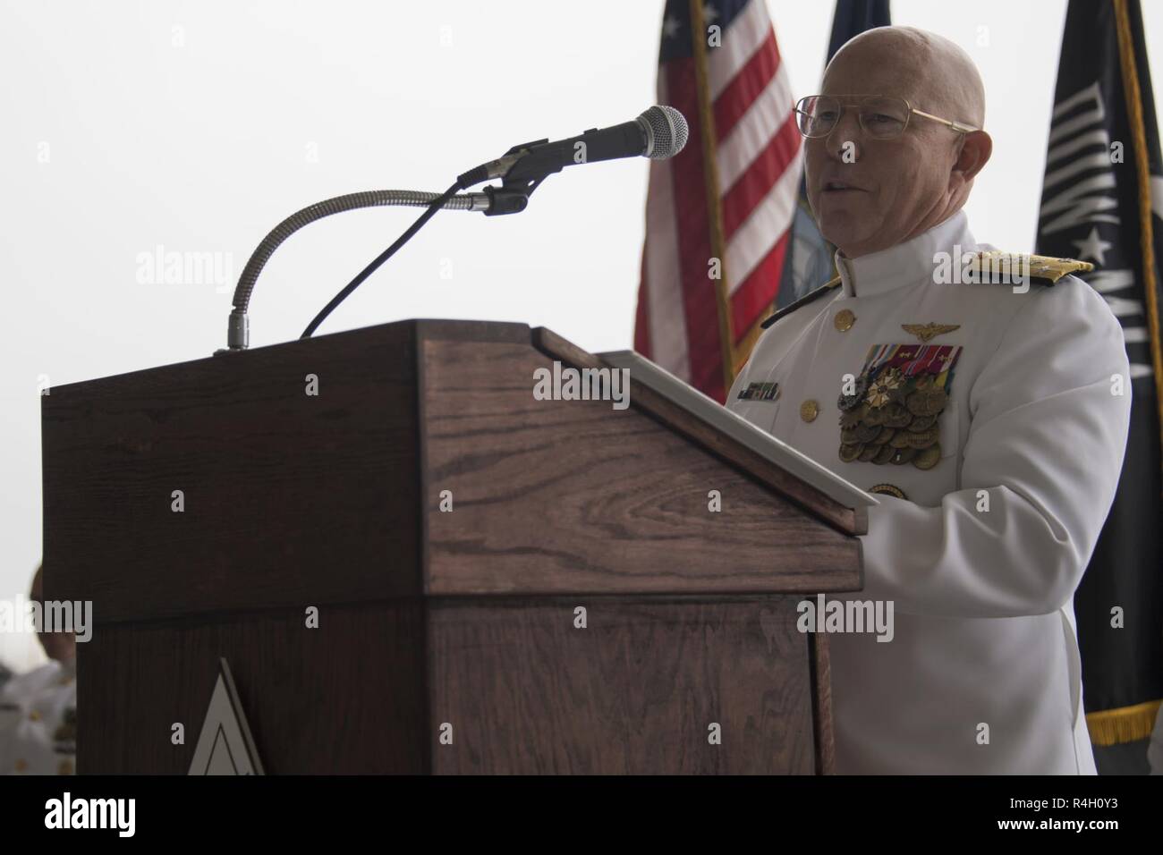 CORONADO, Calif. (Sept. 28, 2018) Vice Adm. DeWolfe Miller III ...