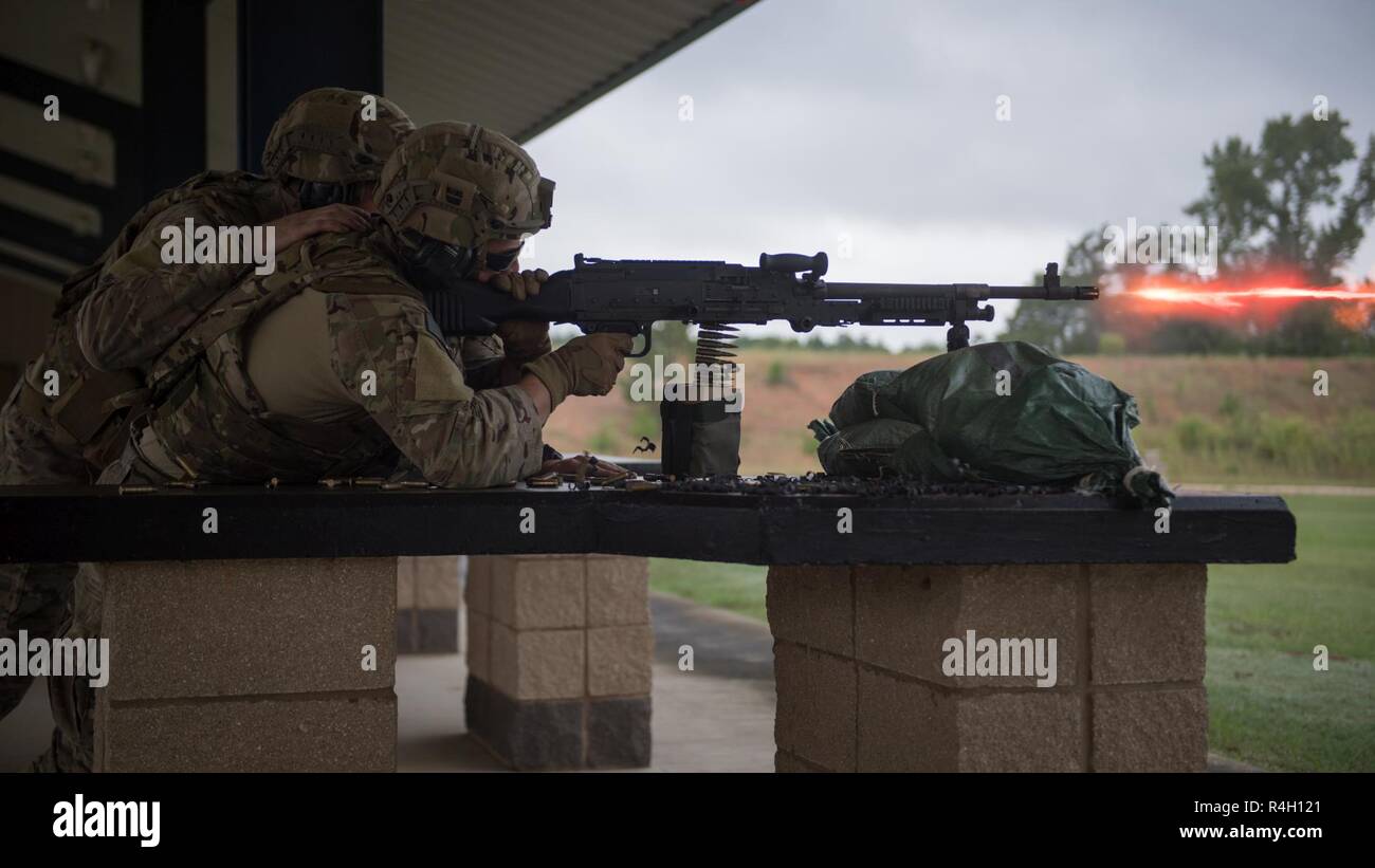 240 gun fire hi-res stock photography and images - Alamy