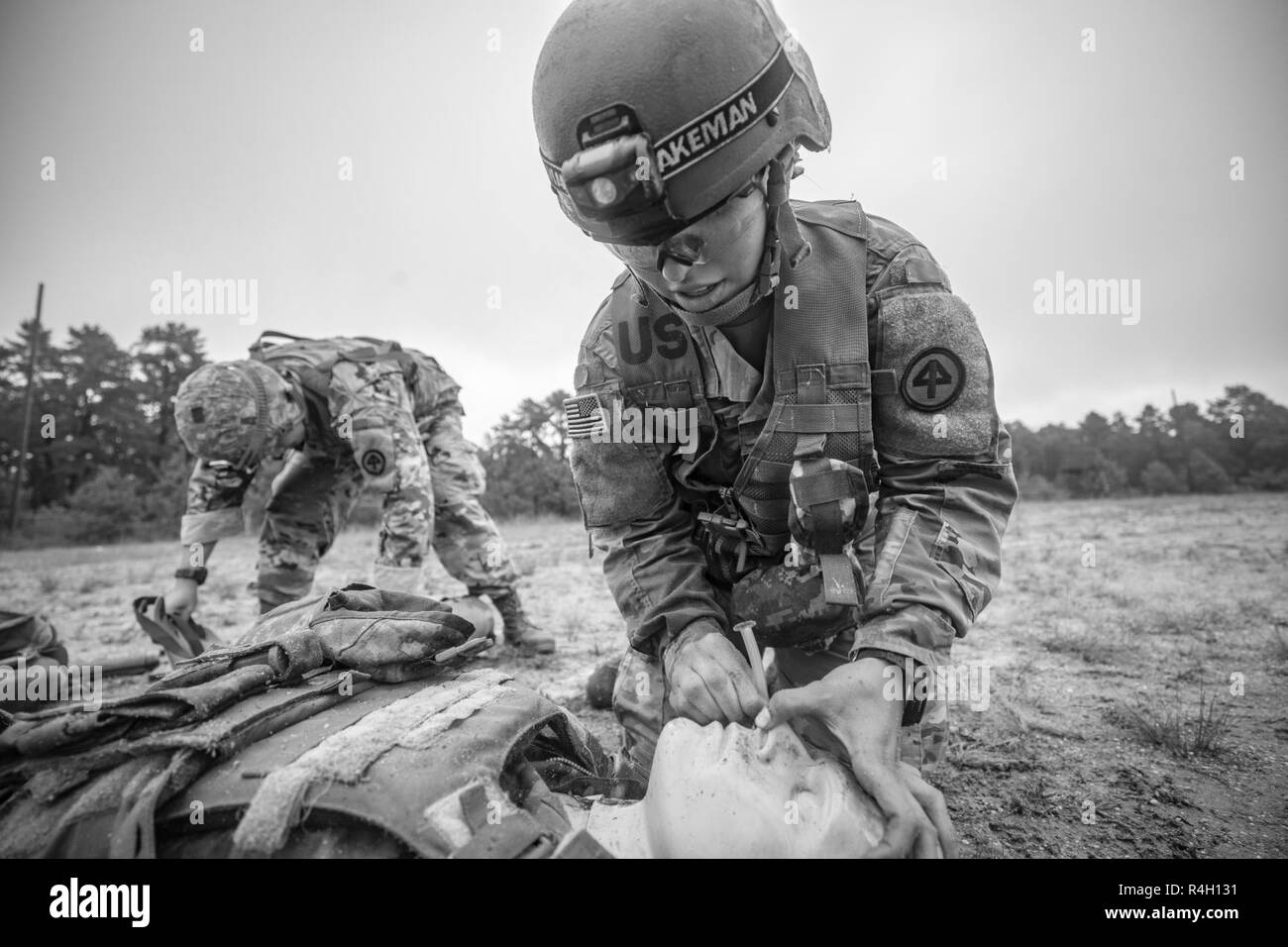 Mobile combat trauma hi-res stock photography and images - Alamy