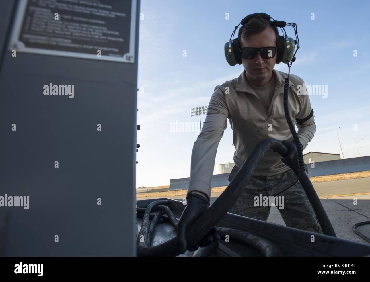 349th aircraft maintenance squadron hi-res stock photography and images ...