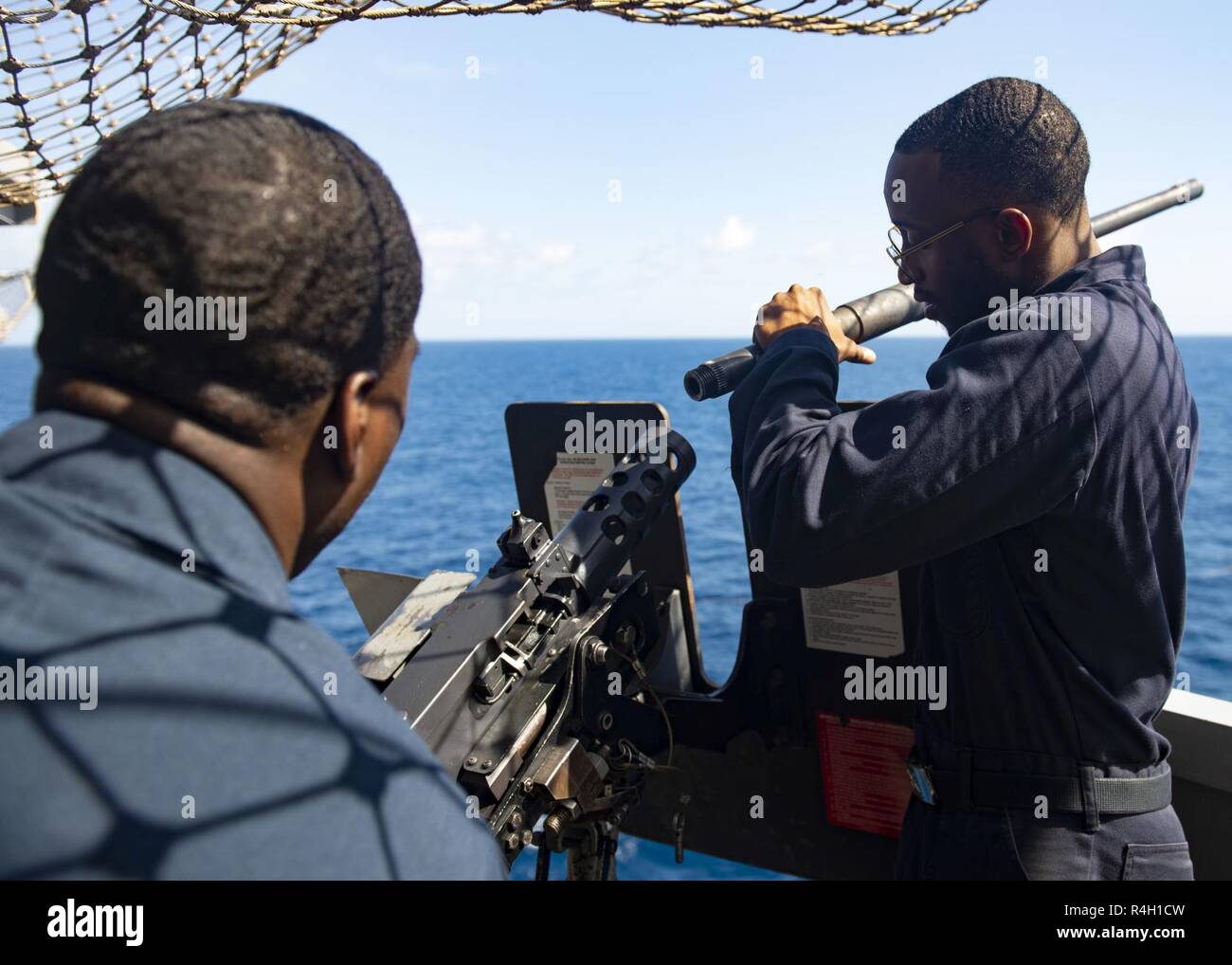 ATLANTIC OCEAN (September 27, 2018) Gunner’s Mate 2nd Class Jacob Beal ...