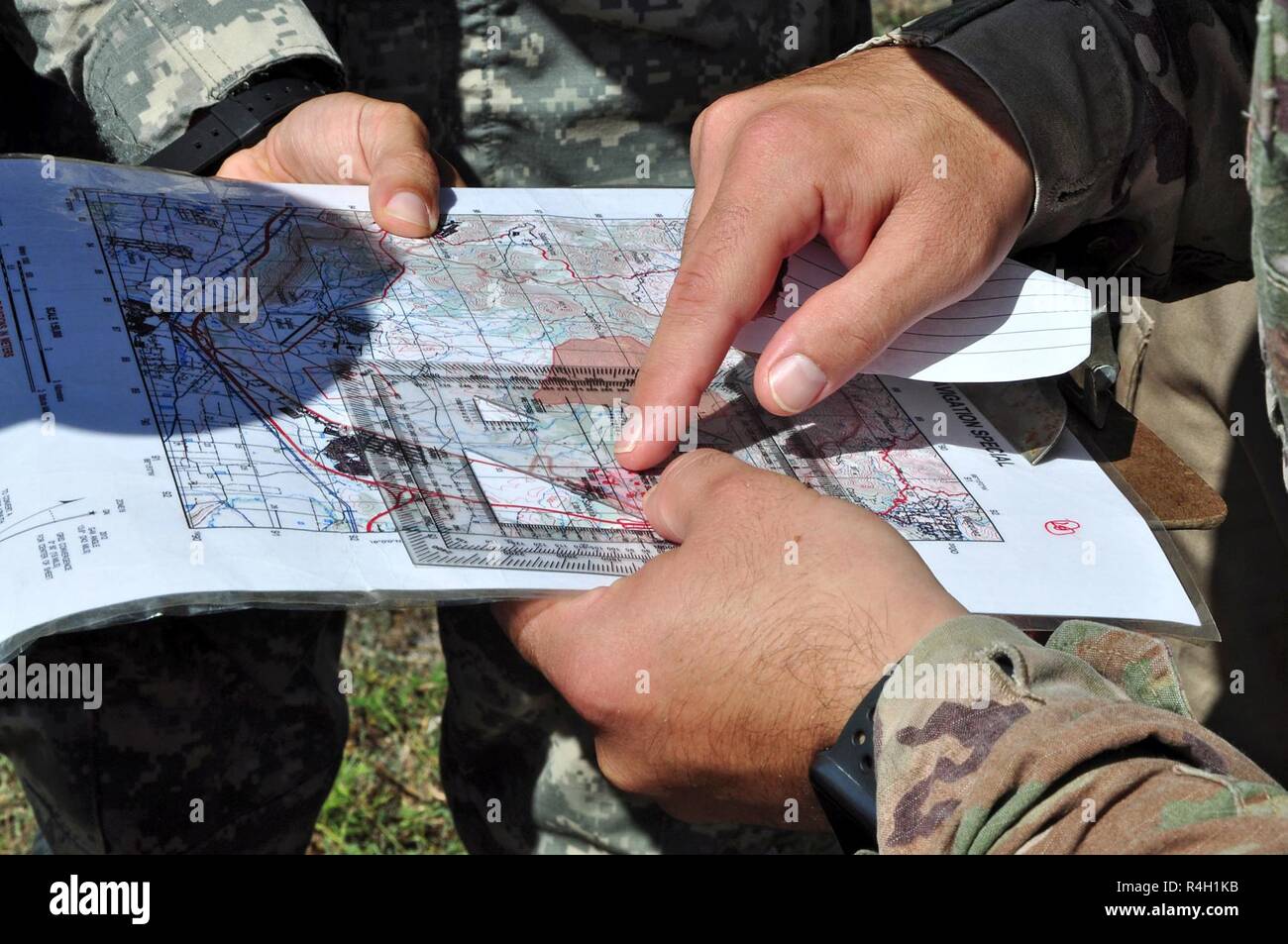 Compass on india map hi-res stock photography and images - Alamy