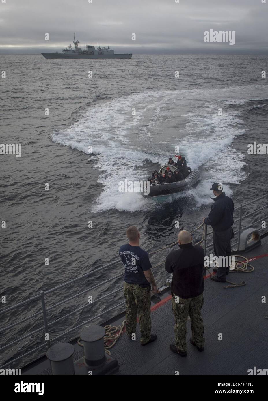 ATLANTIC OCEAN (Sept. 29, 2018) Royal Canadian Navy sailors assigned to ...