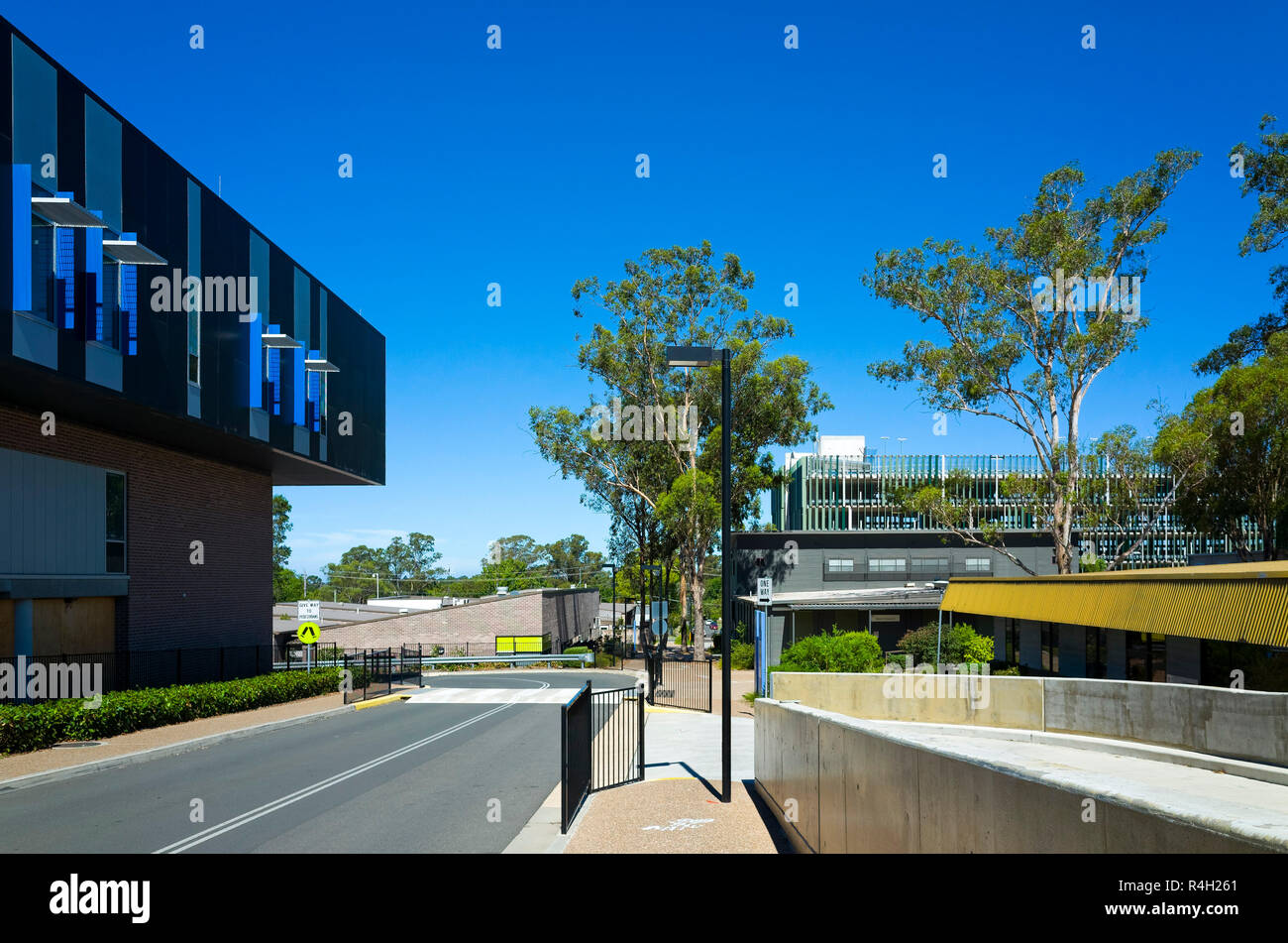 Hospital buildings in Australia Stock Photo - Alamy