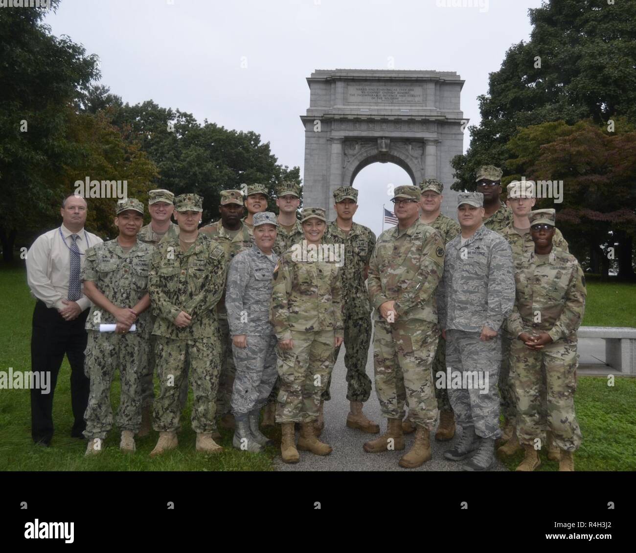 Army Brig. Gen. Mark Simerly, Defense Logistics Agency Troop Support ...