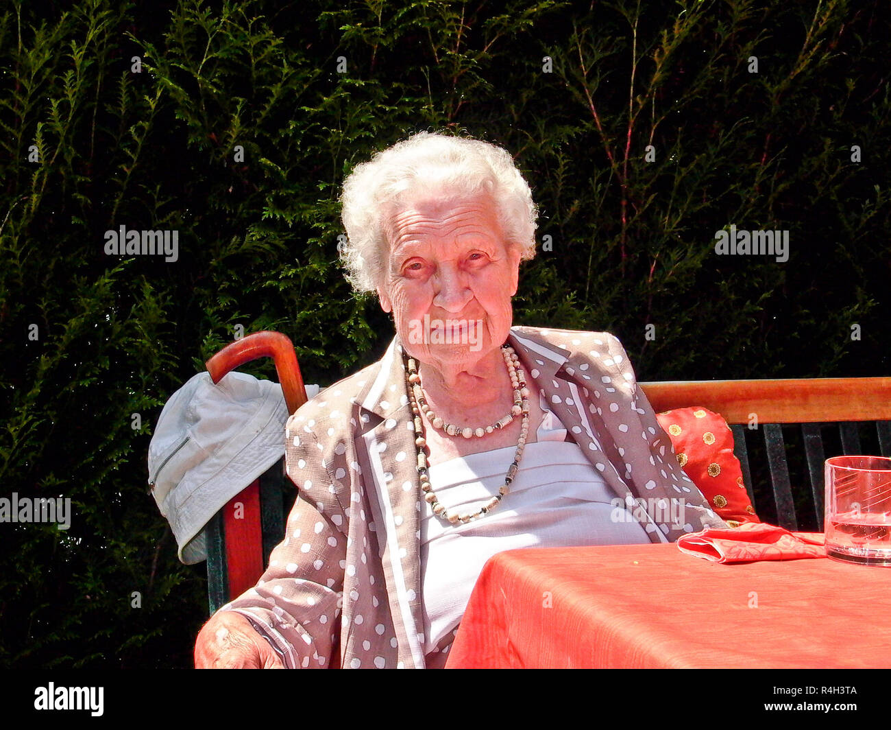 portrait of old elegant lady Stock Photo - Alamy
