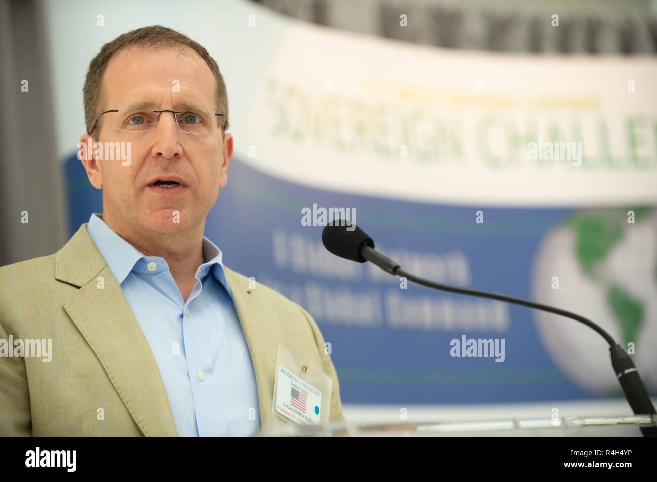 Lt gen james slife hi-res stock photography and images - Alamy