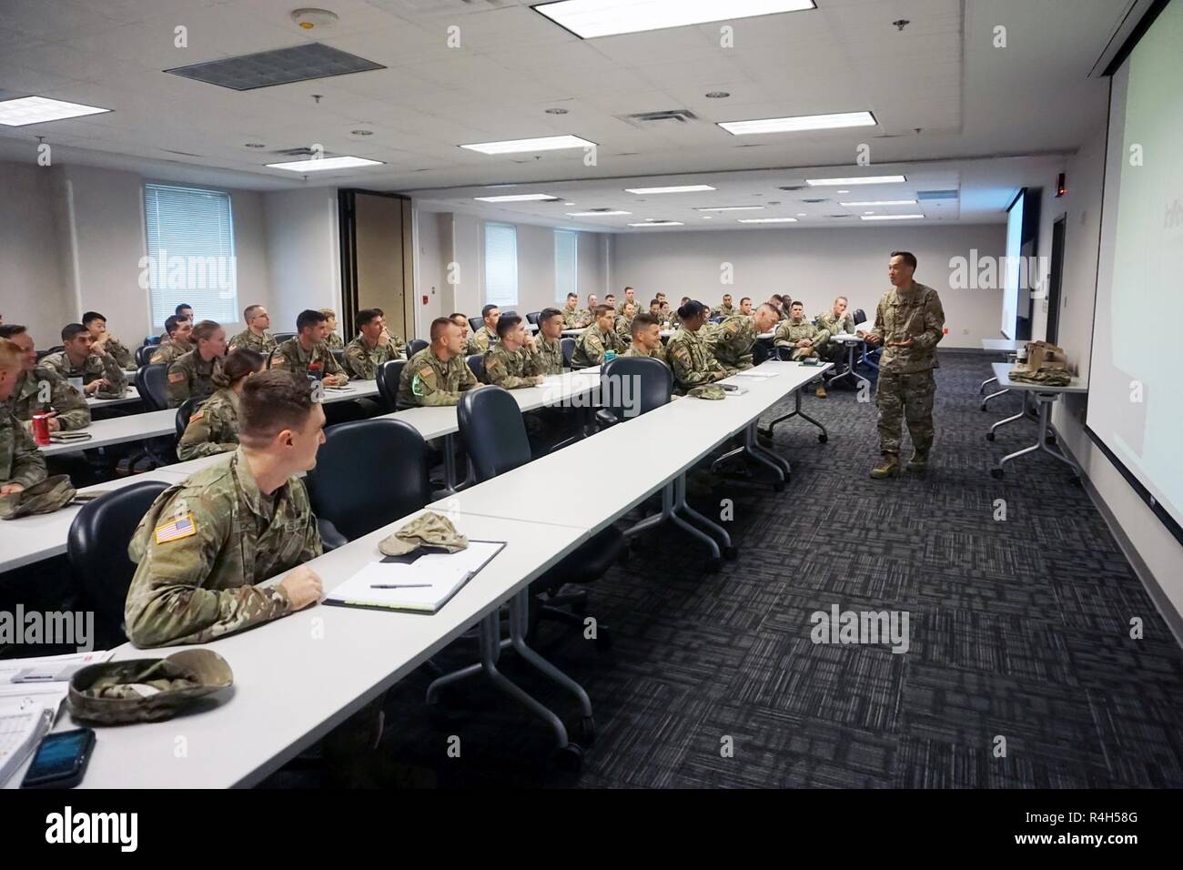 Maj. Gen. Mark Toy, Great Lakes and Ohio River Division commander ...