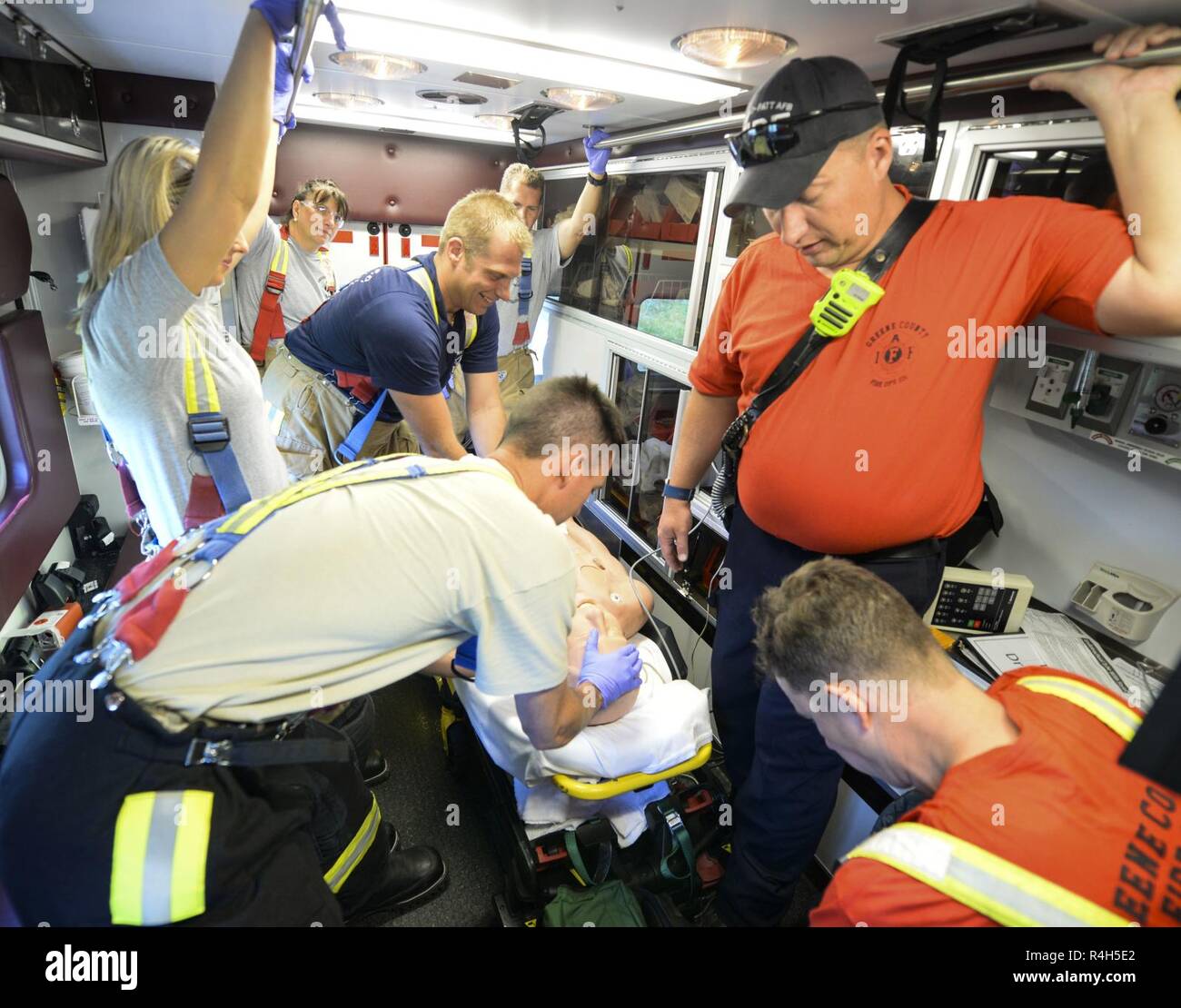 101 ambulance hi-res stock photography and images - Alamy