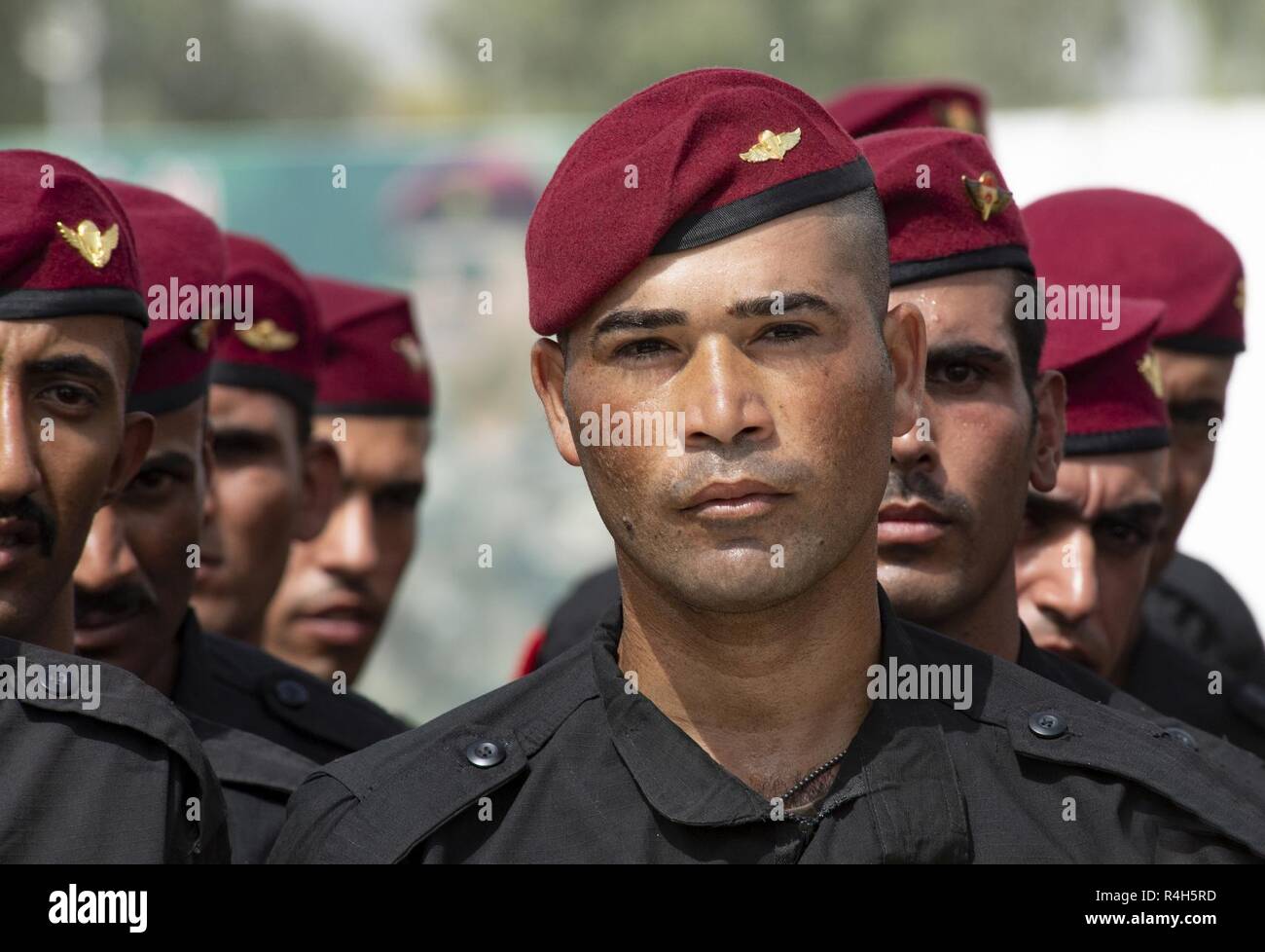 Mitlitary training hi-res stock photography and images - Alamy