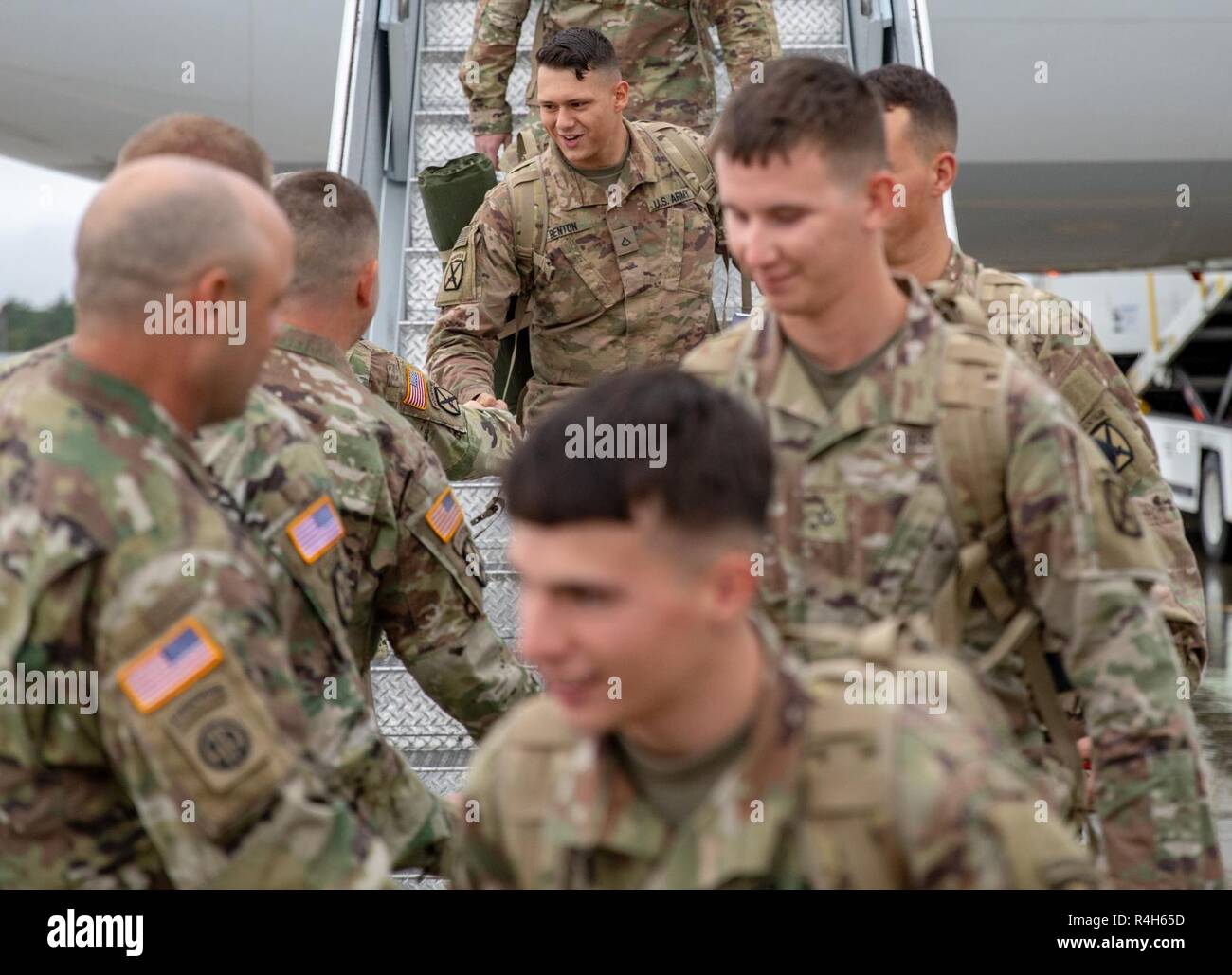 Soldiers with Attack Co., 1st Battalion, 32nd Infantry Regiment, 1st ...