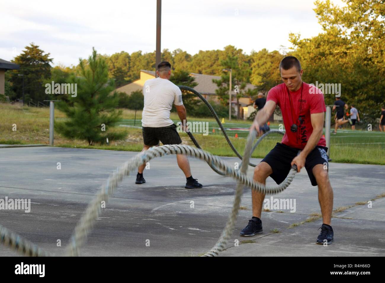USASOC Headquarters and Headquarters Company soldiers conducts a ...