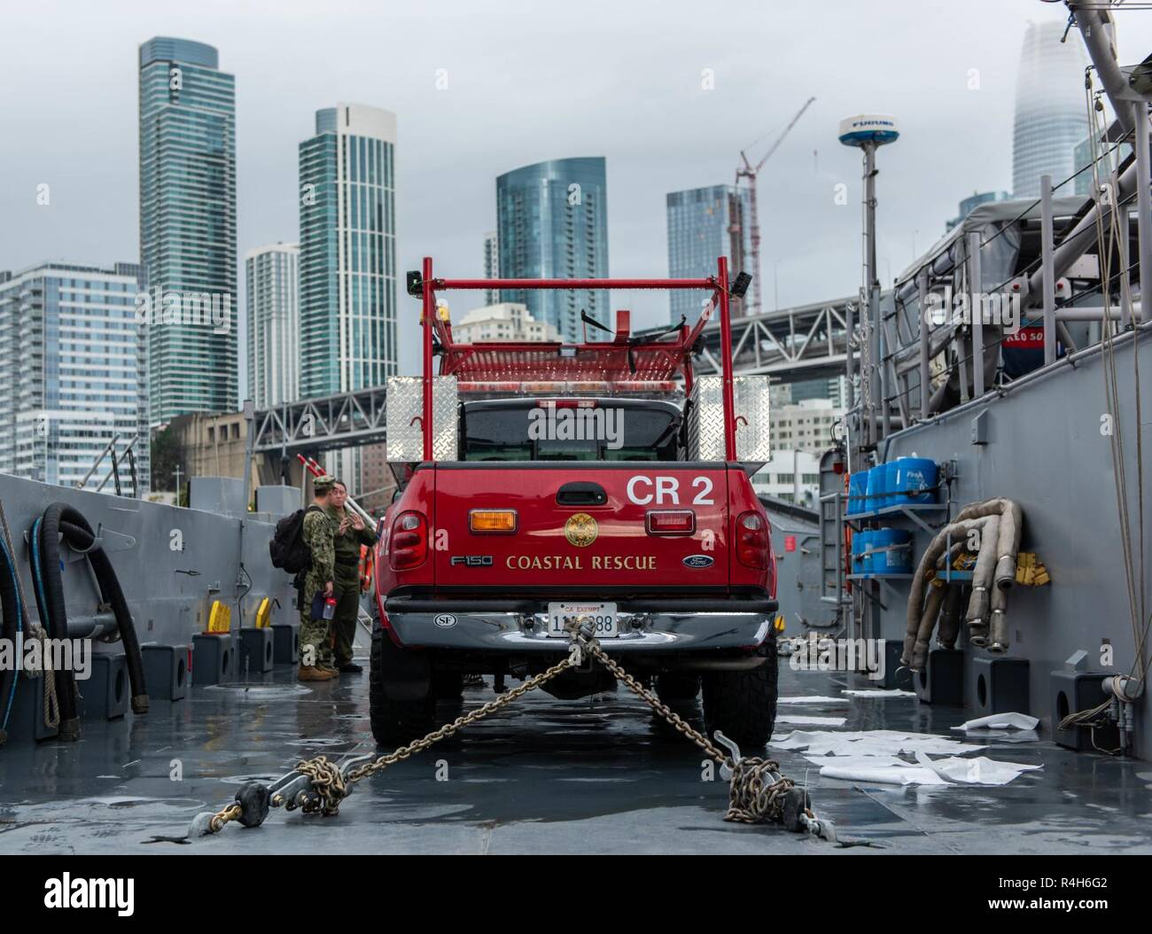 Landing craft utility lcu 1645 hi-res stock photography and images - Alamy