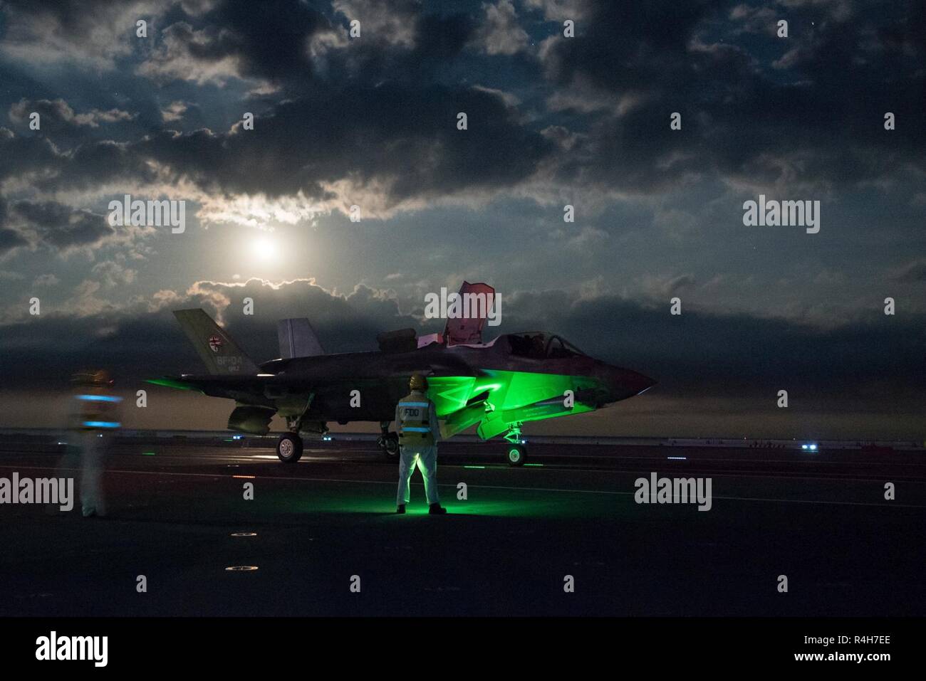 F-35 Lightning fighter jets have conducted their first night flying ...