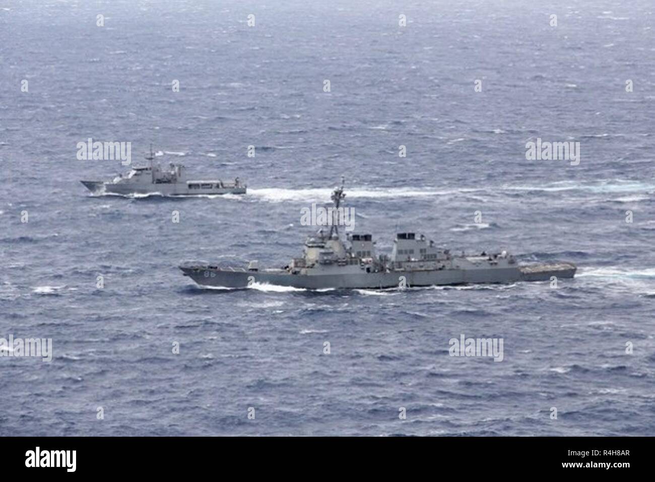 PACIFIC OCEAN (Oct. 1, 2018) Royal New Zealand Navy Protector-class off ...