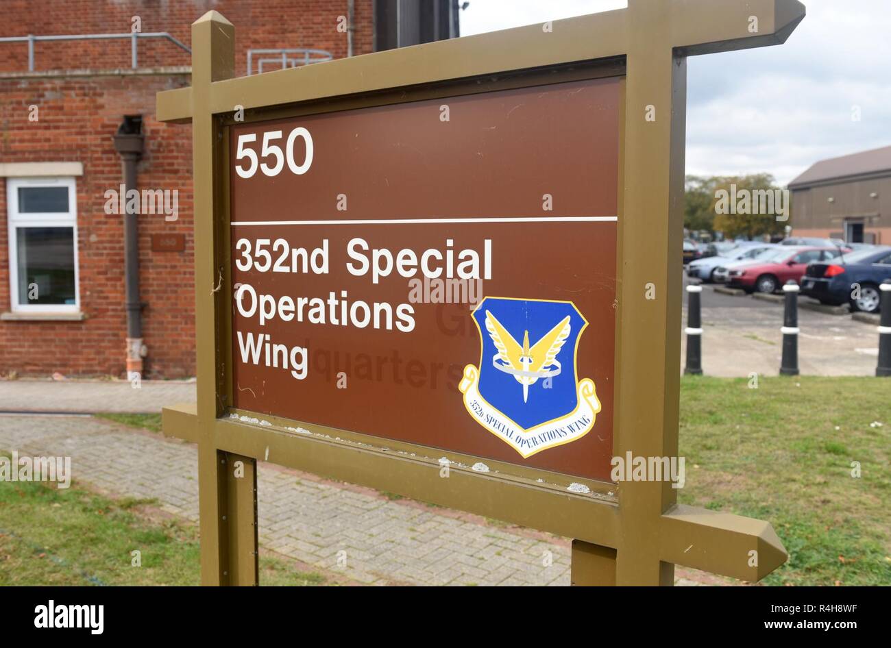 The 352nd Special Operations Wing Headquarters and the 100th Logistics ...
