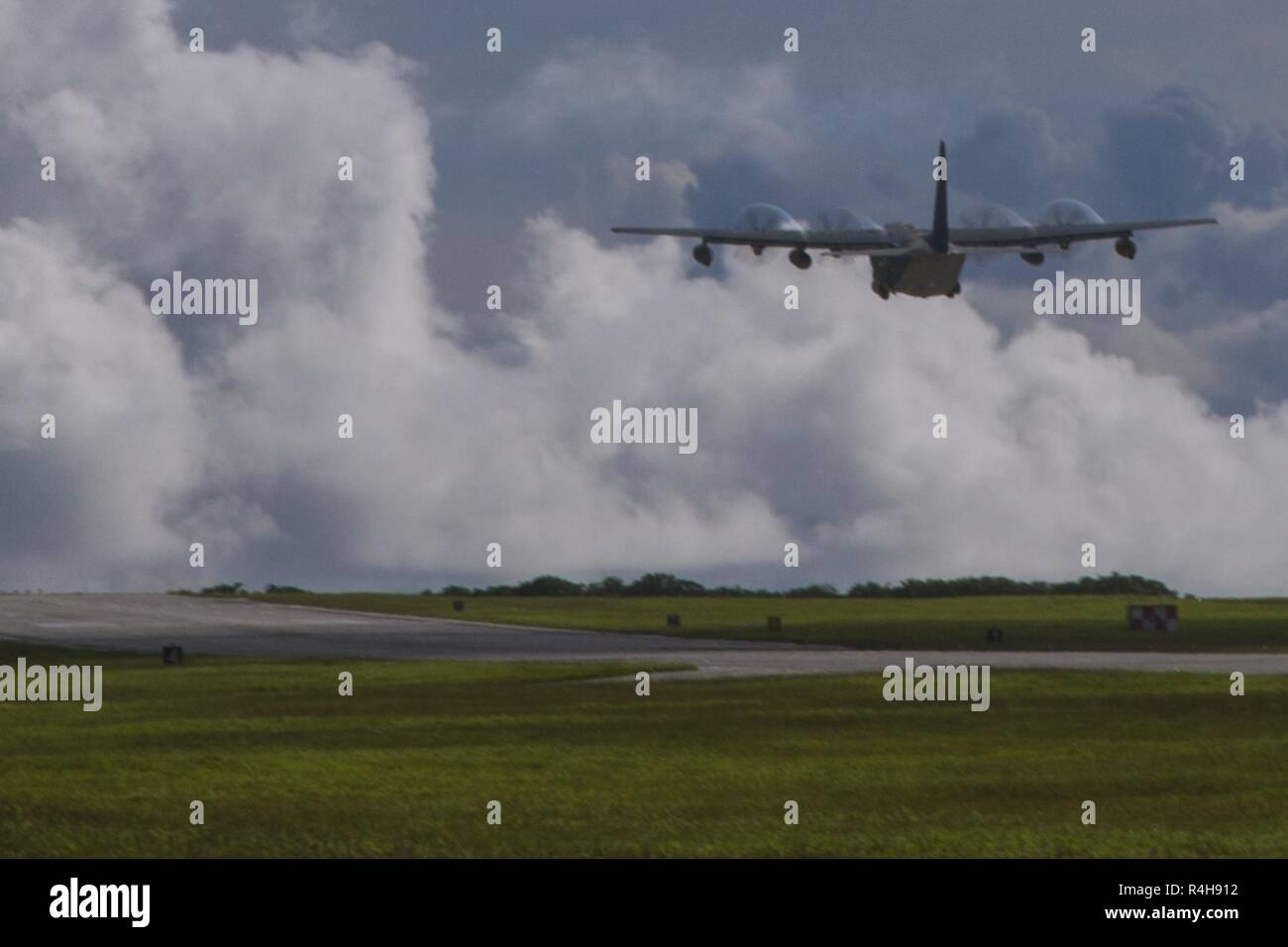 A KC-130J Super Hercules with Marine Aerial Refueling Transport ...