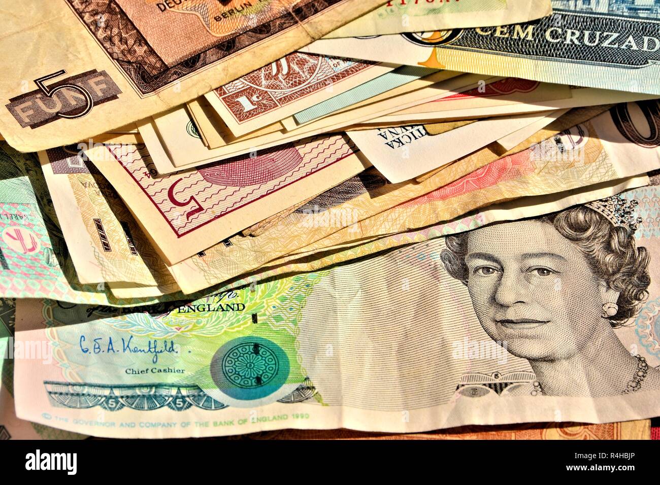 Banknotes from all over the world Stock Photo - Alamy