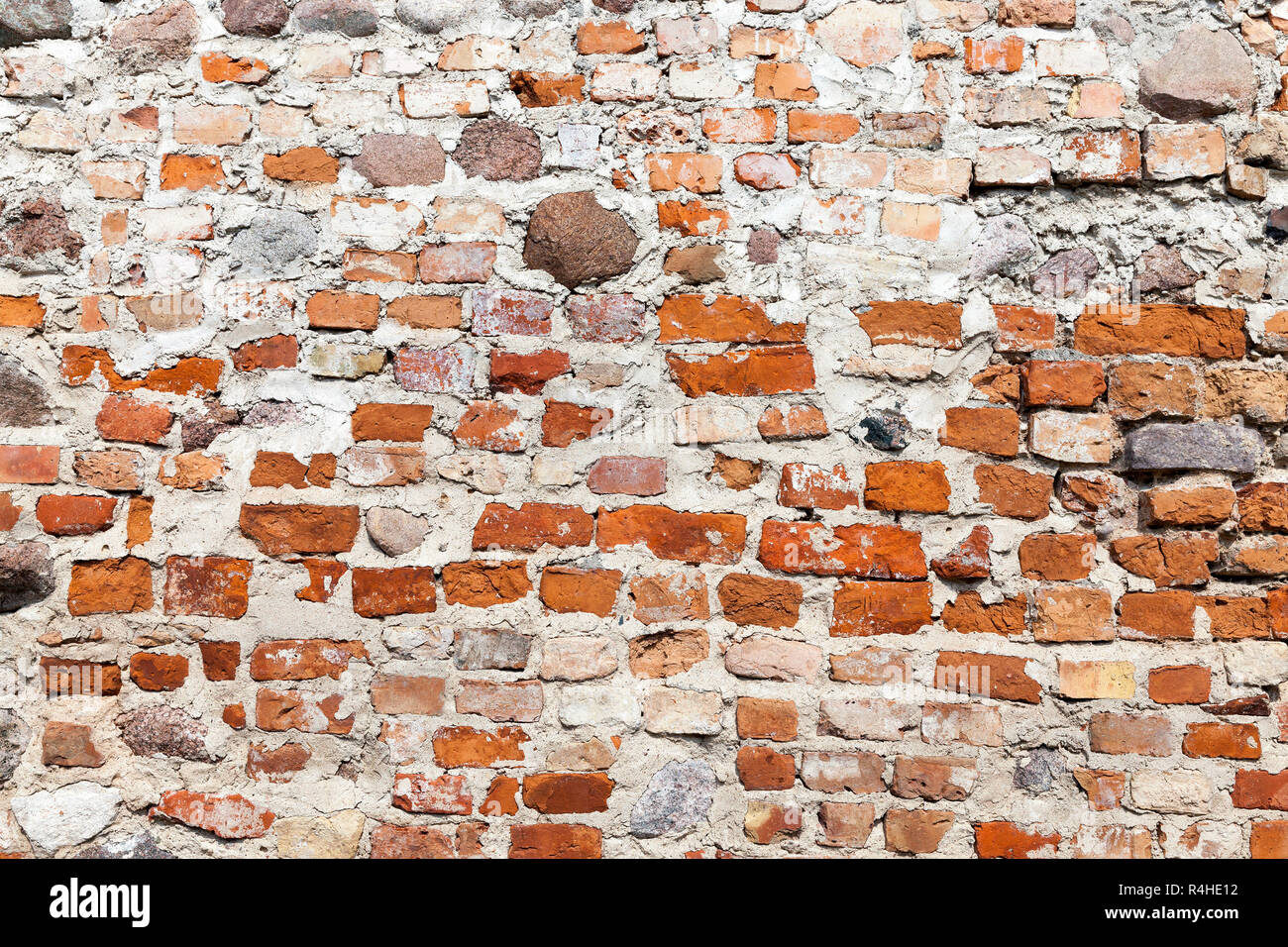 Ruin demolition scrapping building hi-res stock photography and images ...