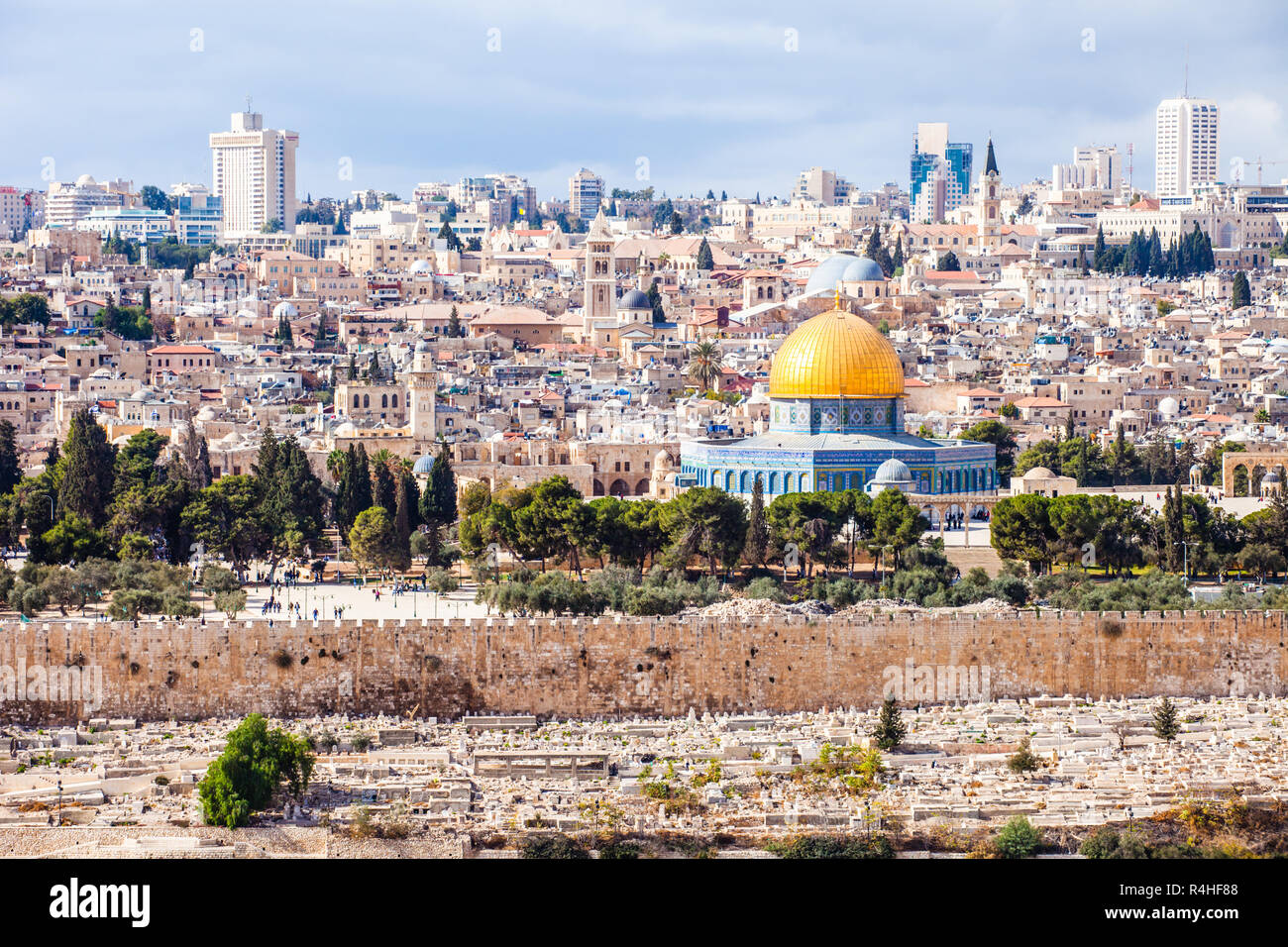 Mousque of Al-aqsa (Dome of the Rock) in Old Town - Jerusalem, Israel ...