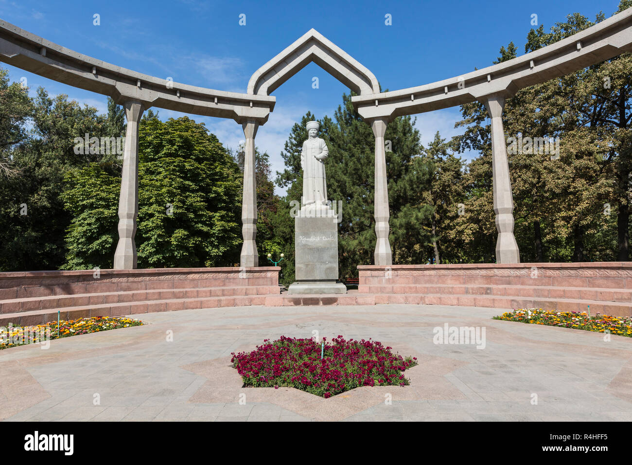 Kurmanjan Datka Monument. Bishkek. Kyrgyzstan Stock Photo - Alamy